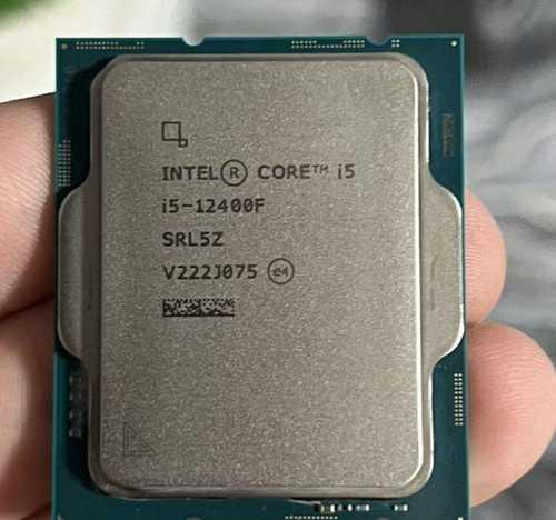 Процессор Intel Core i5 12400f