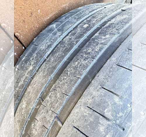 Michelin Pilot Sport 285/35 R21 и 325/30 R21 105Y