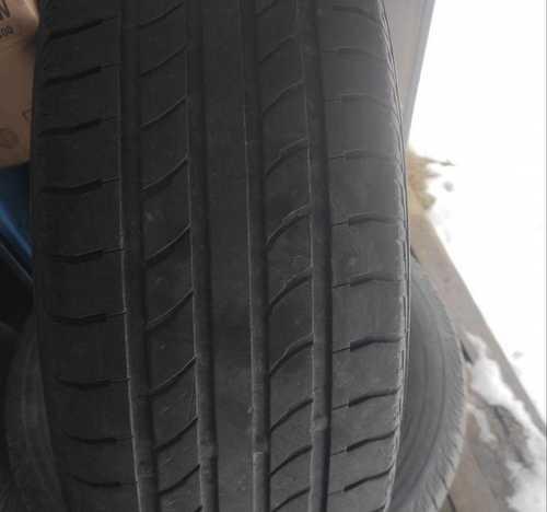 Nexen Roadian 541 235/75 R16 100Q