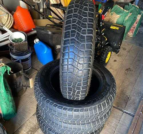 Pirelli Scorpion A/T 185/75 R16