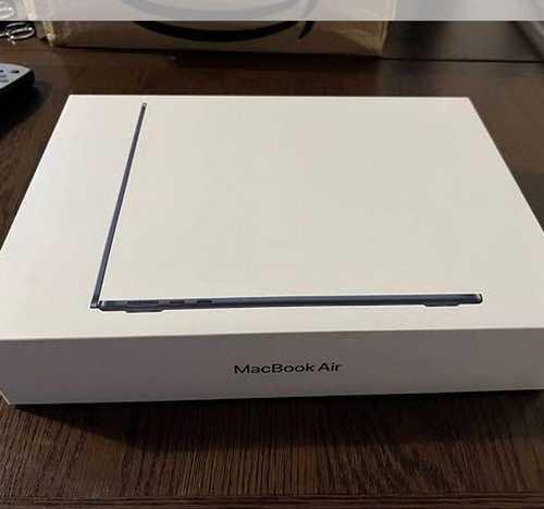 Apple macbook Air 13 M2 16 256 Запечатанный