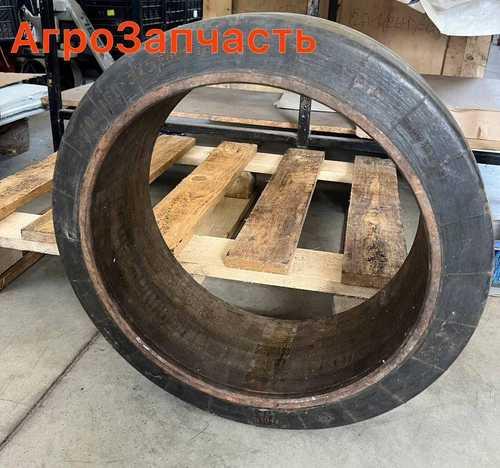 Бандажная шина для погрузчика 500х160х375 СССР