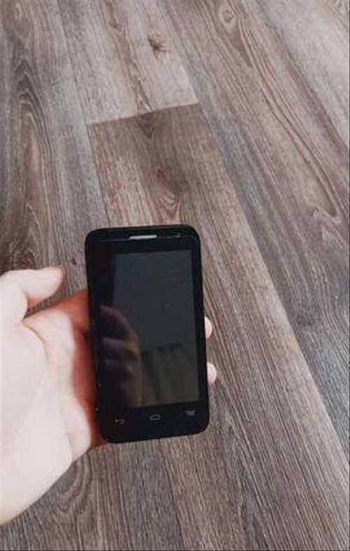 Смартфон Alcatel One Touch OT-4035D Pop D3 4 гб