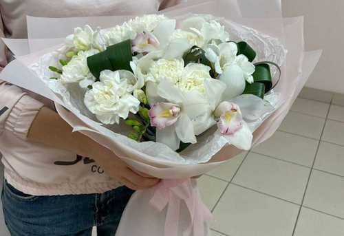 Букет цветов из орхидеи