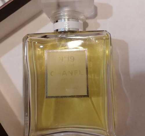 Chanel 19 pudre, 50ml