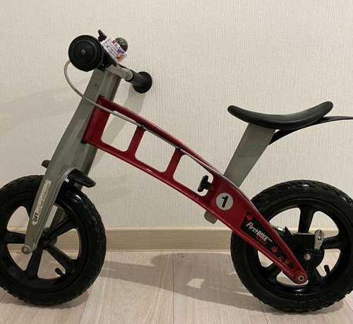 Беговел firstbike