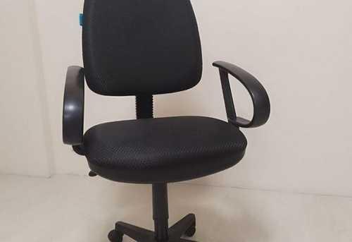 Продам стул (офисный)