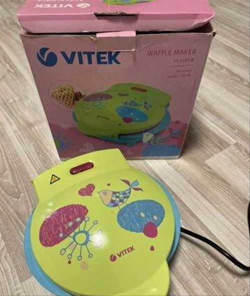 Вафельница Vitek