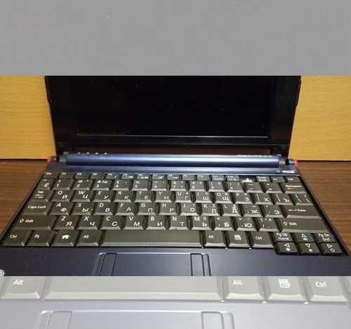 Нетбук Acer aspire one series ZG5