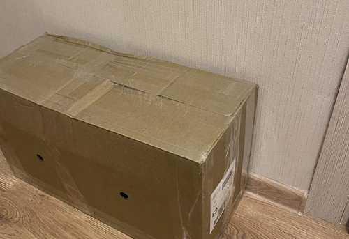 Коробка с товарами для дома
