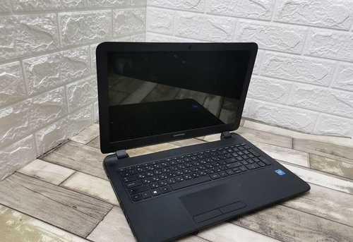 15.6" Ноутбук HP Compaq 15-f100ur