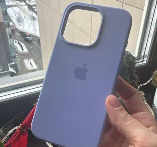 Чехол на iPhone 15 pro