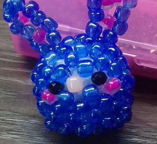 Амигуруми заяц из бисера