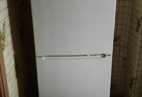 Холодильник Bosch KGN39NK13R