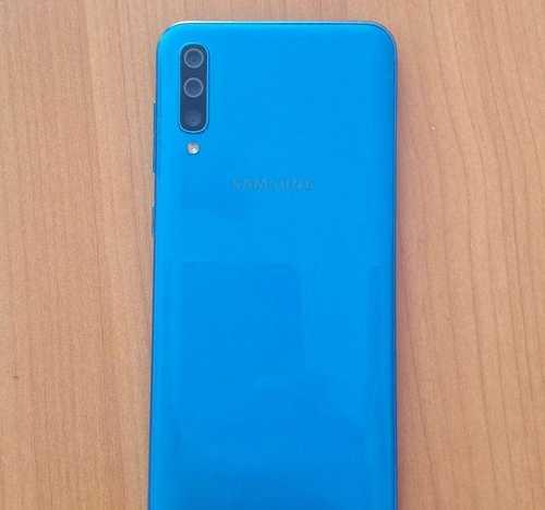 Samsung Galaxy A50, 4/64 ГБ