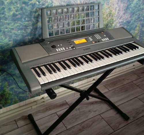 Синтезатор yamaha psr r300