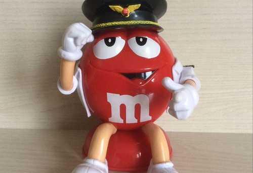 Игрушка. Фигурка. M&M's