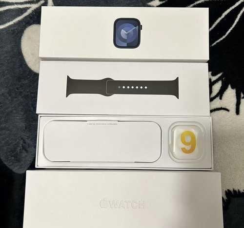 Коробка от Apple watch 9