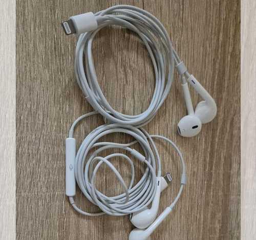 Наушники Apple earpods lightning