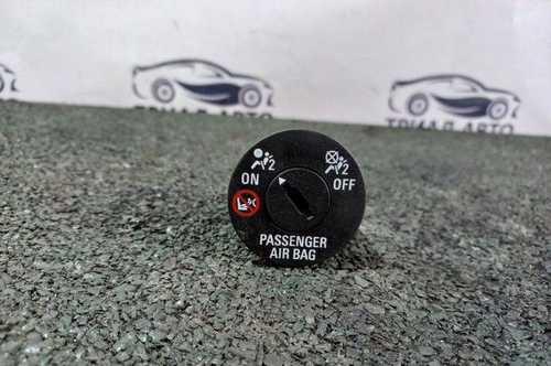 Кнопки прочие Opel Astra J хэтчбек a16xer
