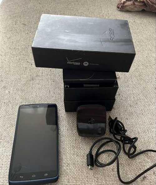 Motorola verizon droid turbo 32 gb