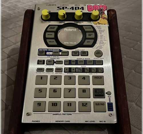 Roland sp 404