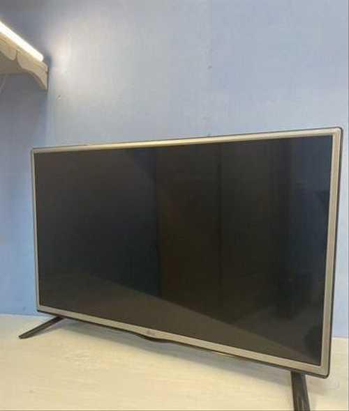 Телевизор LG 32 LF550U