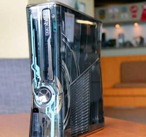 Xbox 360S Limited Edition halo 4