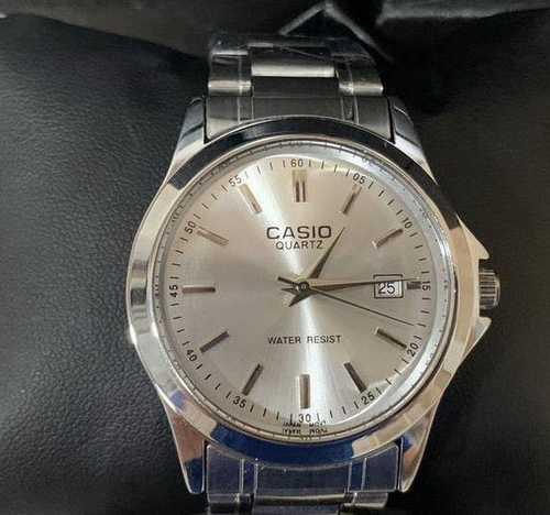 Наручные часы Casio мужские кварцевые