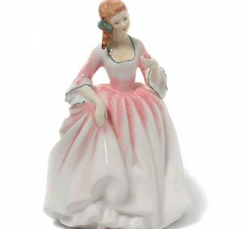 Фарфоровая фигура "Нежный момент". Royal Doulton