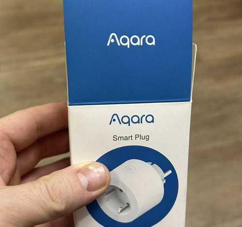 Умная розетка aqara
