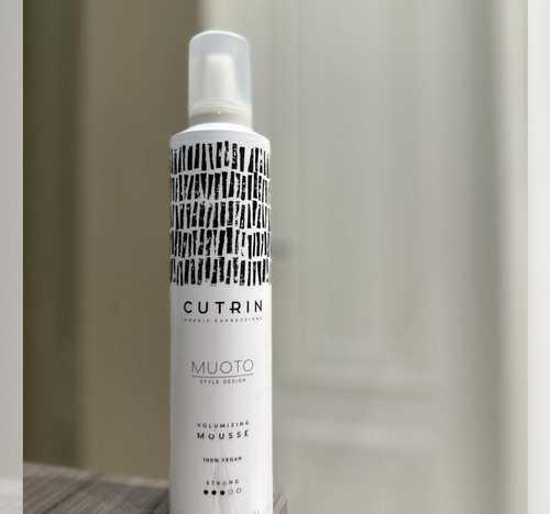 Мусс для объема волос Cutrin muoto strong volume
