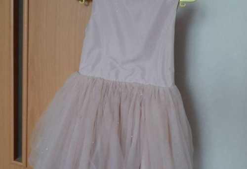 Платье HM бледно-розовое р.122 на 6-7 лет