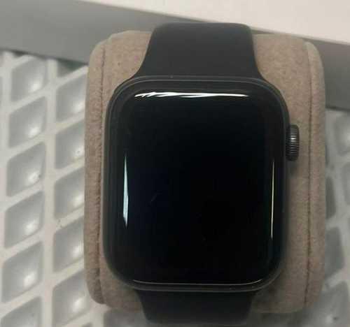 Часы apple watch se 44 mm (сд003309)