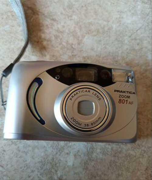 Пленочный фотоаппарат Praktica Zoom 801 AF