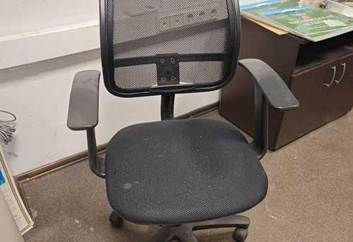 Офисное кресло сетка Б/У (черное)