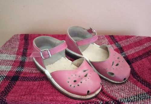 Детская обувь на ребенка 1-2 года. СССР Винтаж