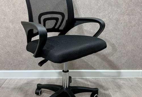 Кресло офисное BM-520P (Черный)