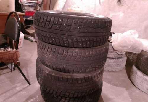 Kumho Radial 857 325/65 R17
