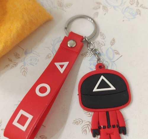 Брелок игра в кальмара