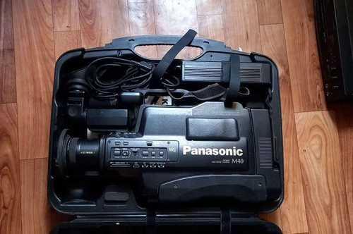 Видеокамера Panasonic M40