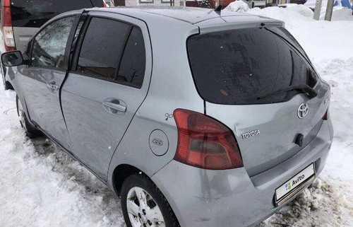 Toyota yaris vitz в разборе