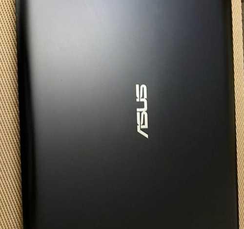 Ноутбук Asus e402y