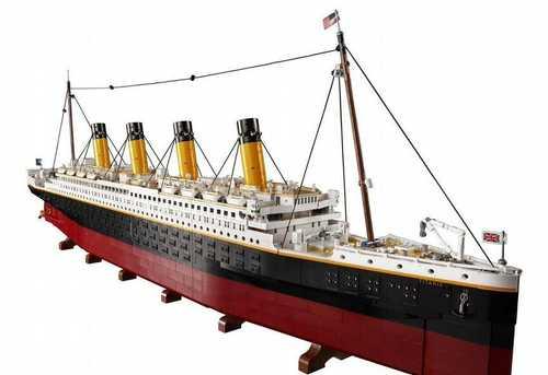 Конструктор «Титаник» lego 10294 (8998)