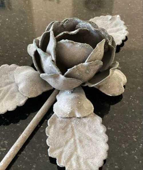 Крючок настенный вешалка роза