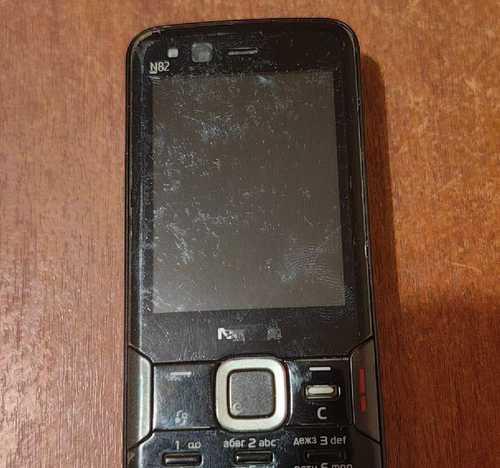 Nokia N82