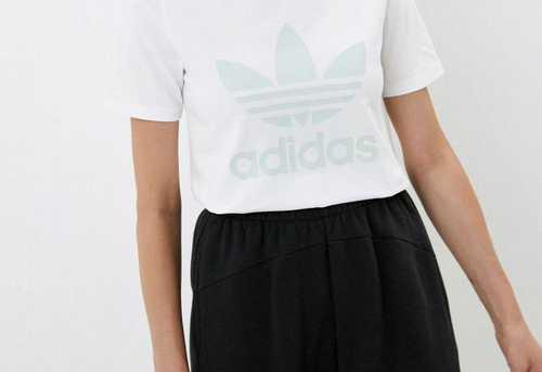 Футболка adidas женская