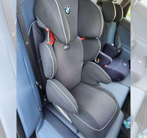 Автомобильное кресло BMW 2-3