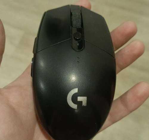 Беспроводная ировая мышь Logitech g305