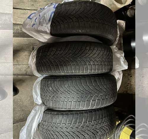 Bridgestone Blizzak LM-005 205/55 R16